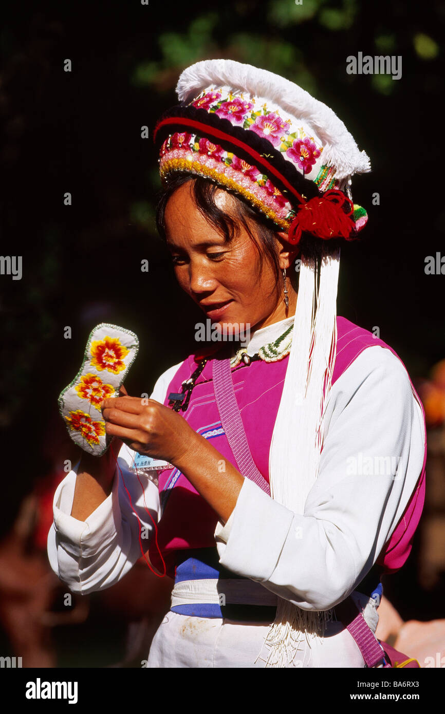 Shaping village hi-res stock photography and images - Alamy