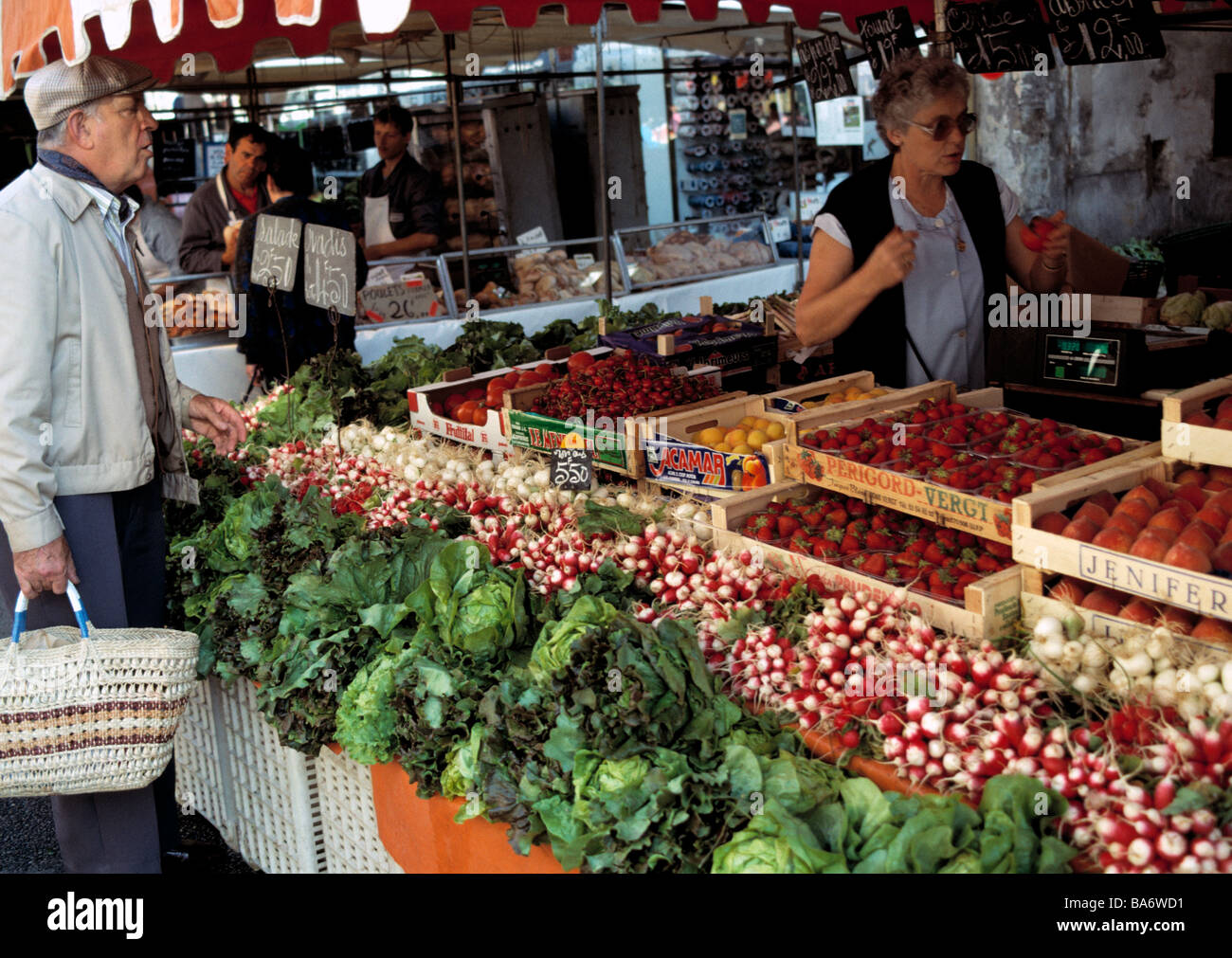 Local market stall France Stock Photo - Alamy
