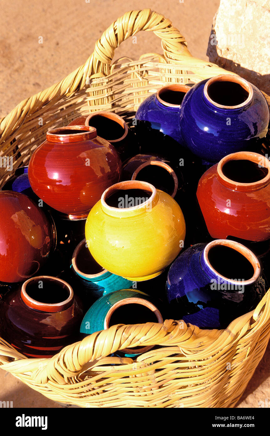 Safi morocco pottery hi-res stock photography and images - Alamy