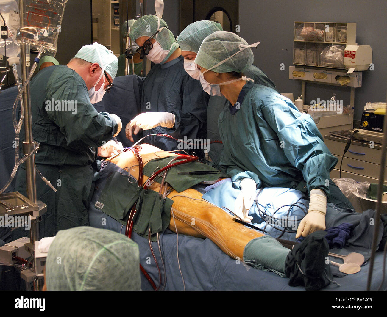 OP-Saal medical-team patient heart-operation series hospital OP-Team ...