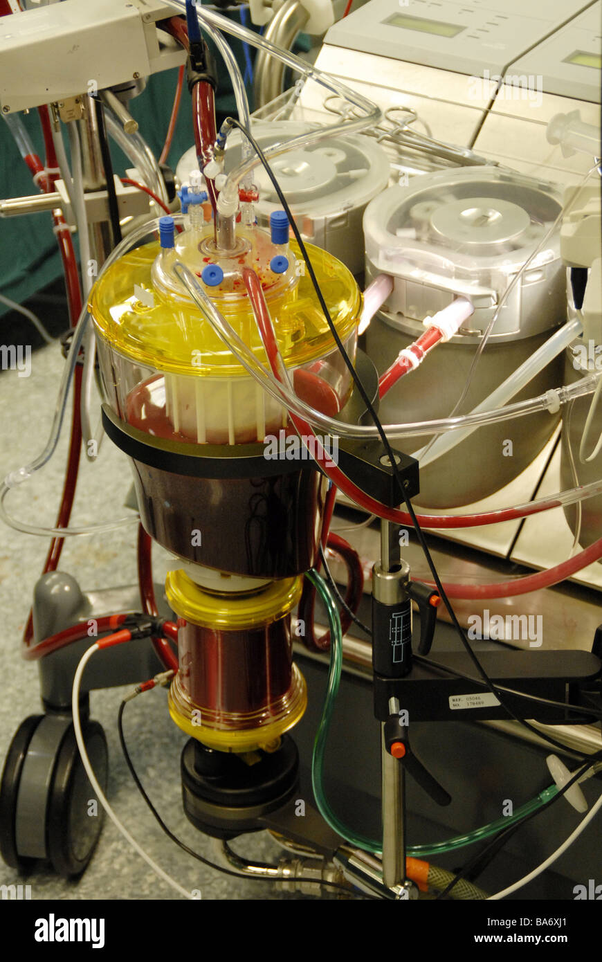 OP-Saal heart-surgery heart-lung-machine detail series hospital surgery ...