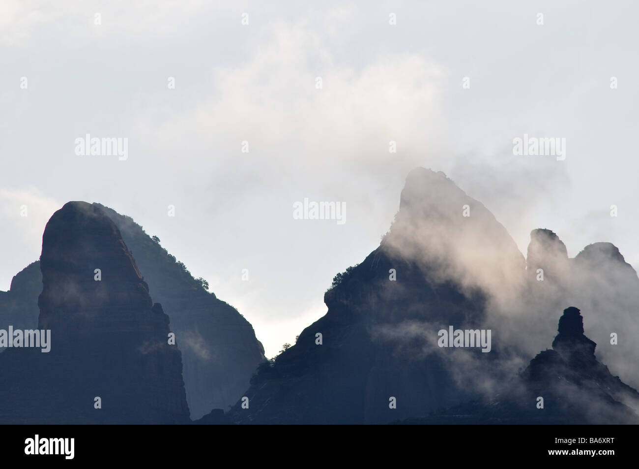 Redrock mountains hi-res stock photography and images - Alamy