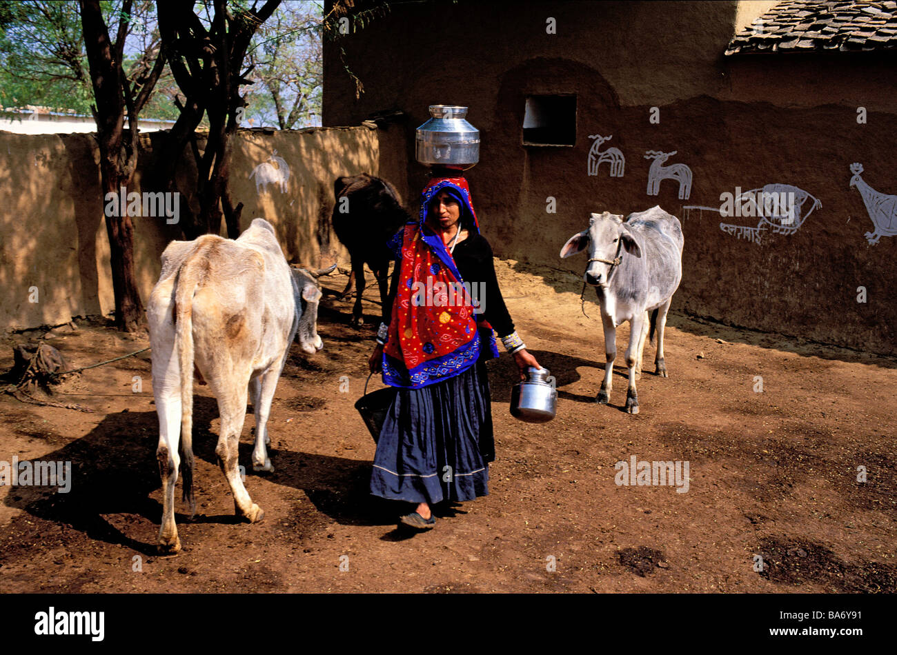 Farm animal mural hi-res stock photography and images - Alamy