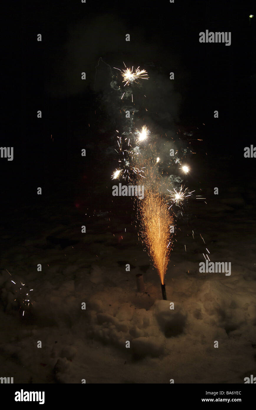 Spark rain hi-res stock photography and images - Alamy