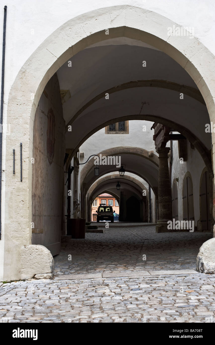 cobblestone arch alley Stock Photo - Alamy