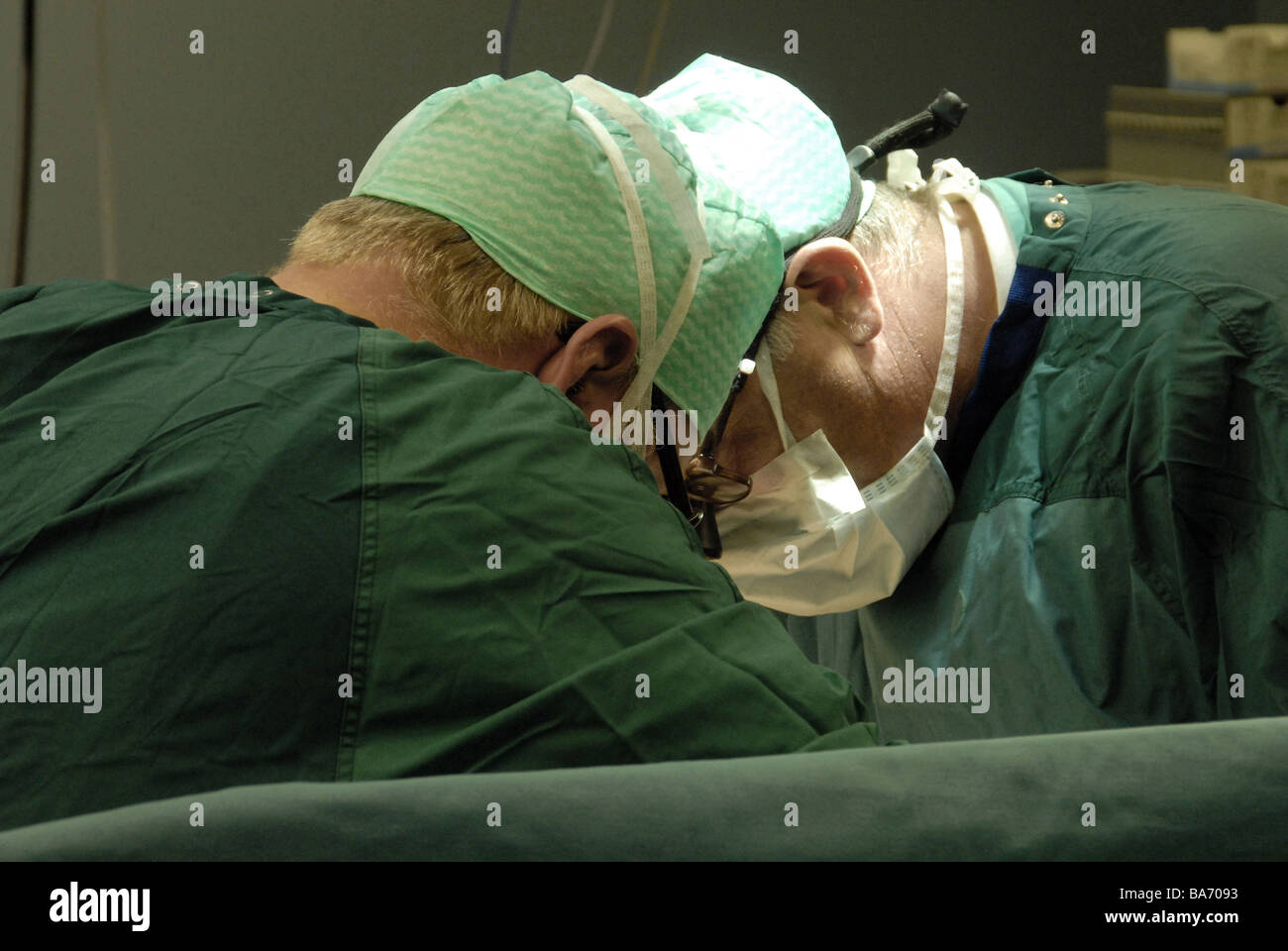 OP-Saal medical-team operation concentration series hospital OP-Team ...