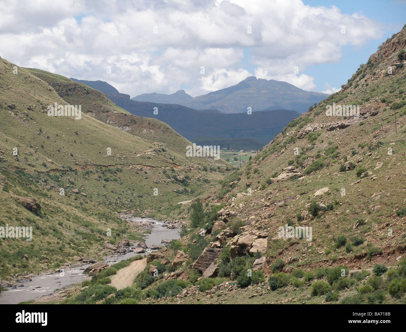 South Africa province East-cape landscape mountains valley Kraai River ...
