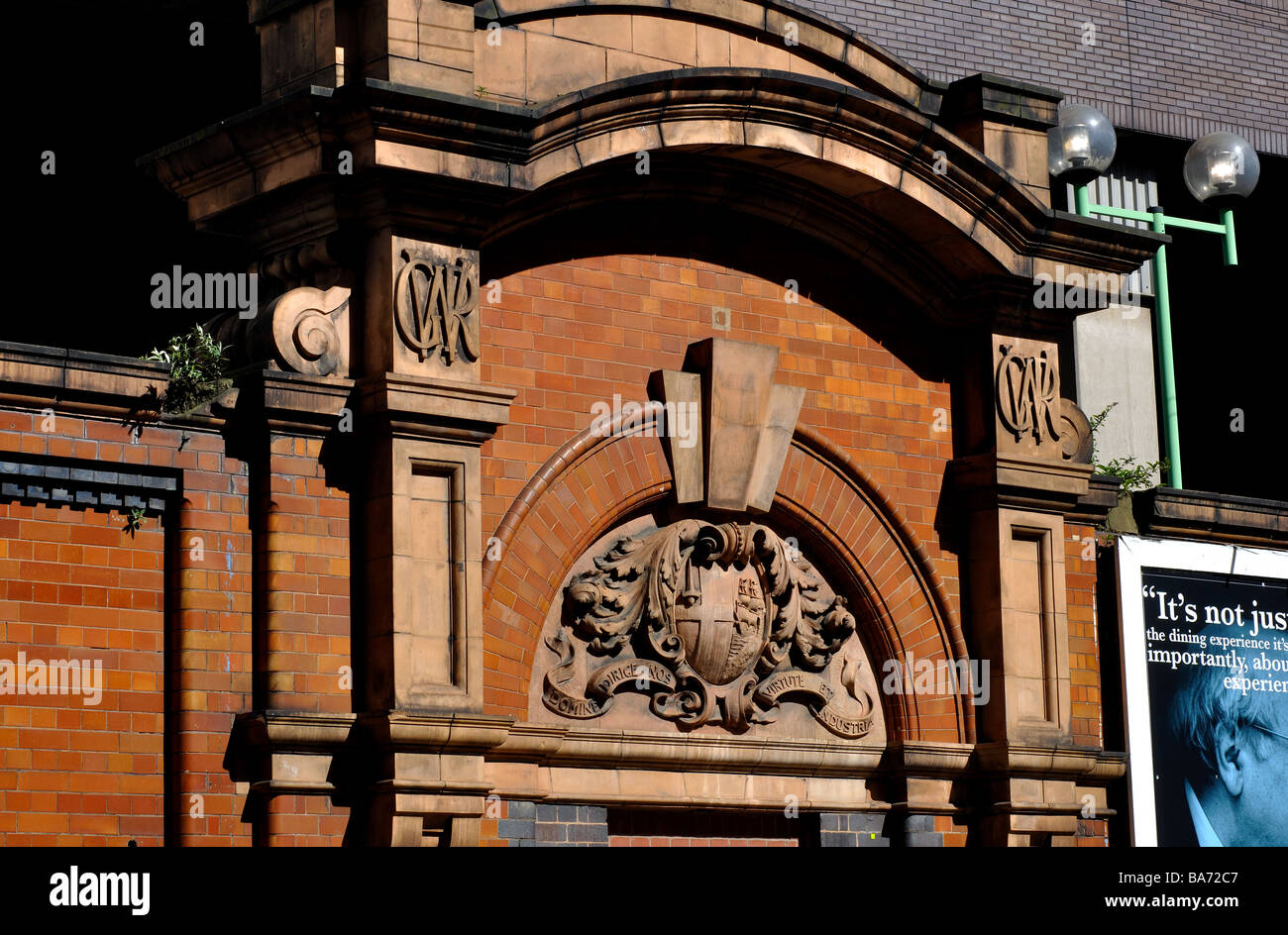 Birmingham snow hill station hi-res stock photography and images - Alamy