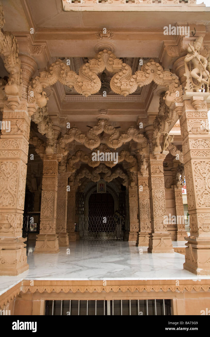 Lord swaminarayan hi-res stock photography and images - Alamy