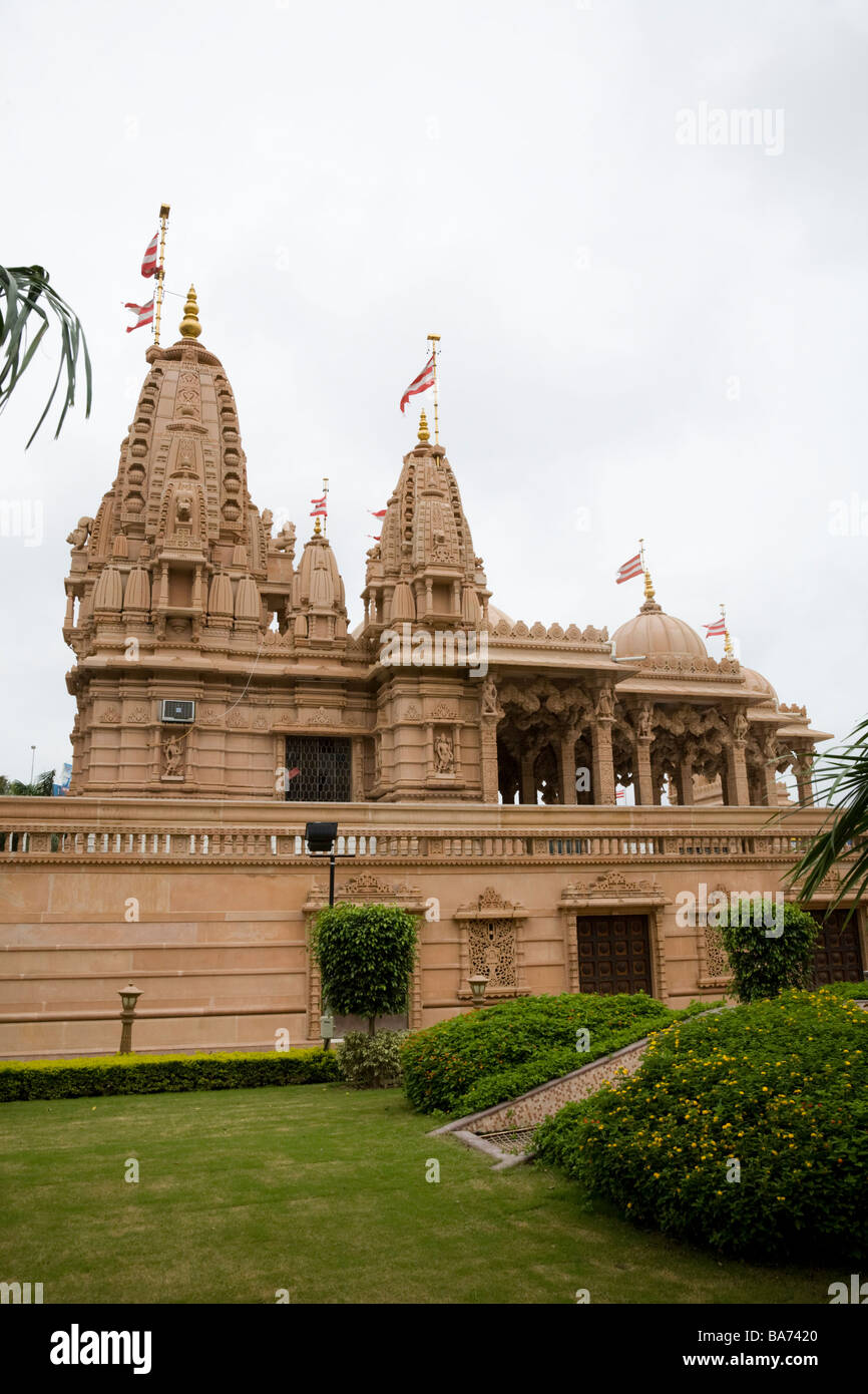 Lord swaminarayan hi-res stock photography and images - Alamy