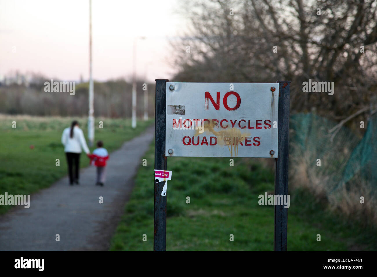 No motorcycles sign hi-res stock photography and images - Alamy