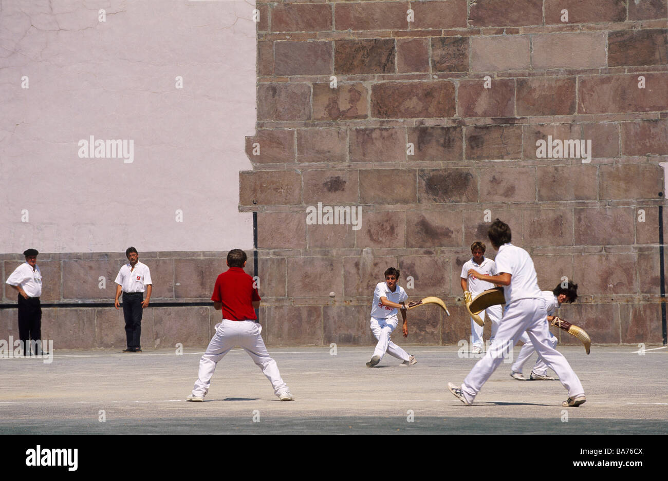 Basque pelota wall hi-res stock photography and images - Alamy