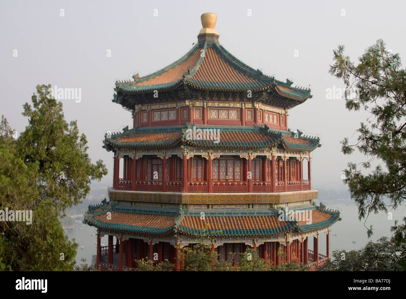 Dragon palce hi-res stock photography and images - Alamy