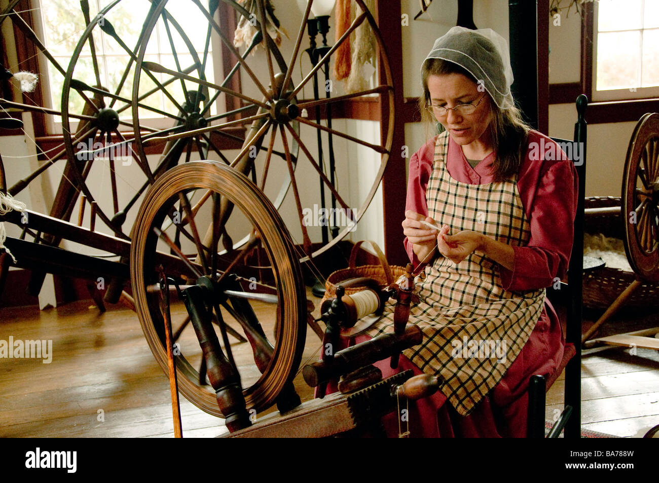 Woman spinning at Shaker Village of Pleasant Hill in Shaker Hill ...