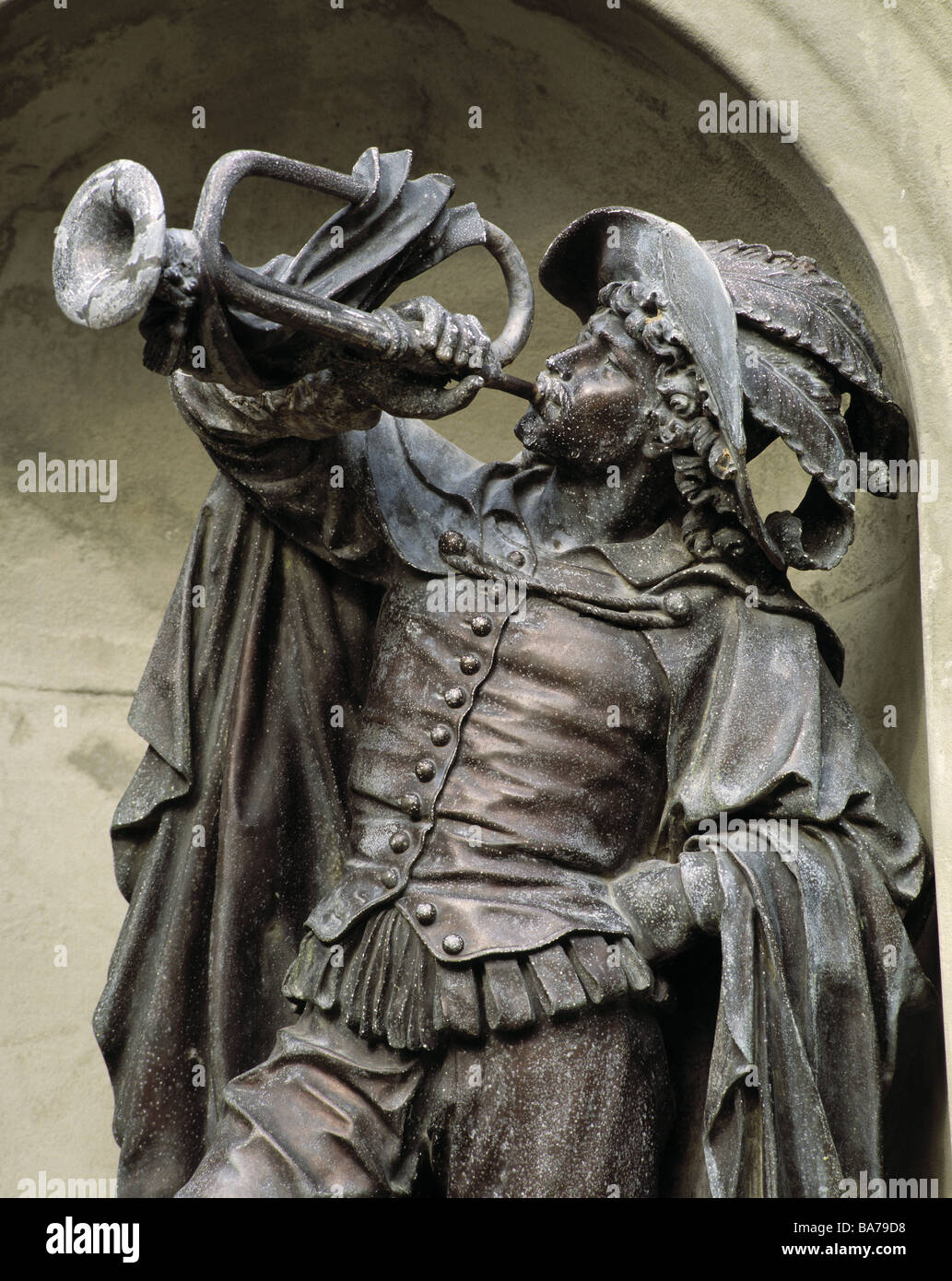 Trumpeter statue hi-res stock photography and images - Alamy