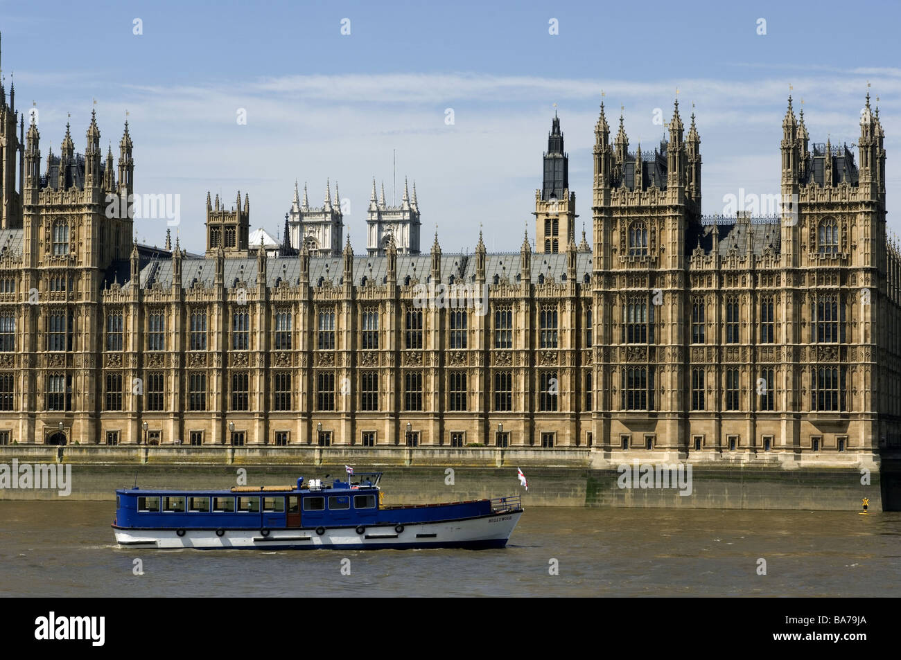 London parliament buildings hi-res stock photography and images - Alamy
