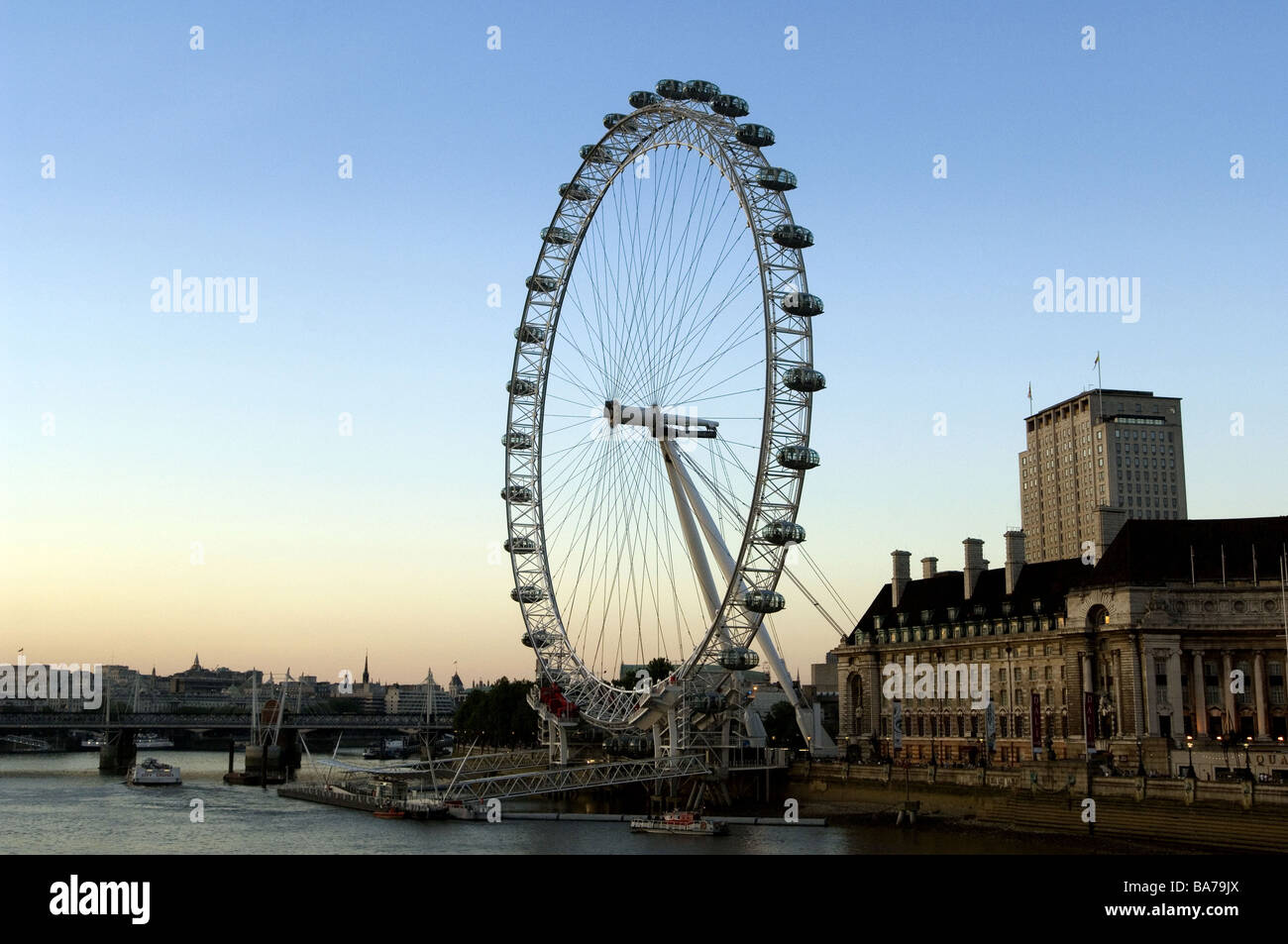 Great Britain England London river Thames giant-wheel "London Eye ...