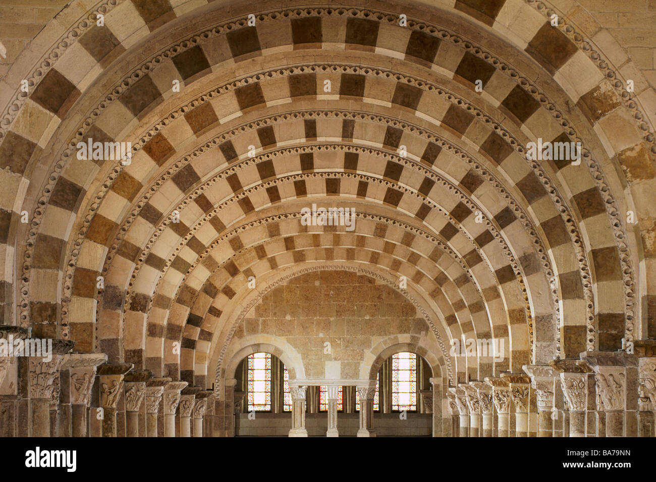 Basilique sainte madeleine hi-res stock photography and images - Alamy