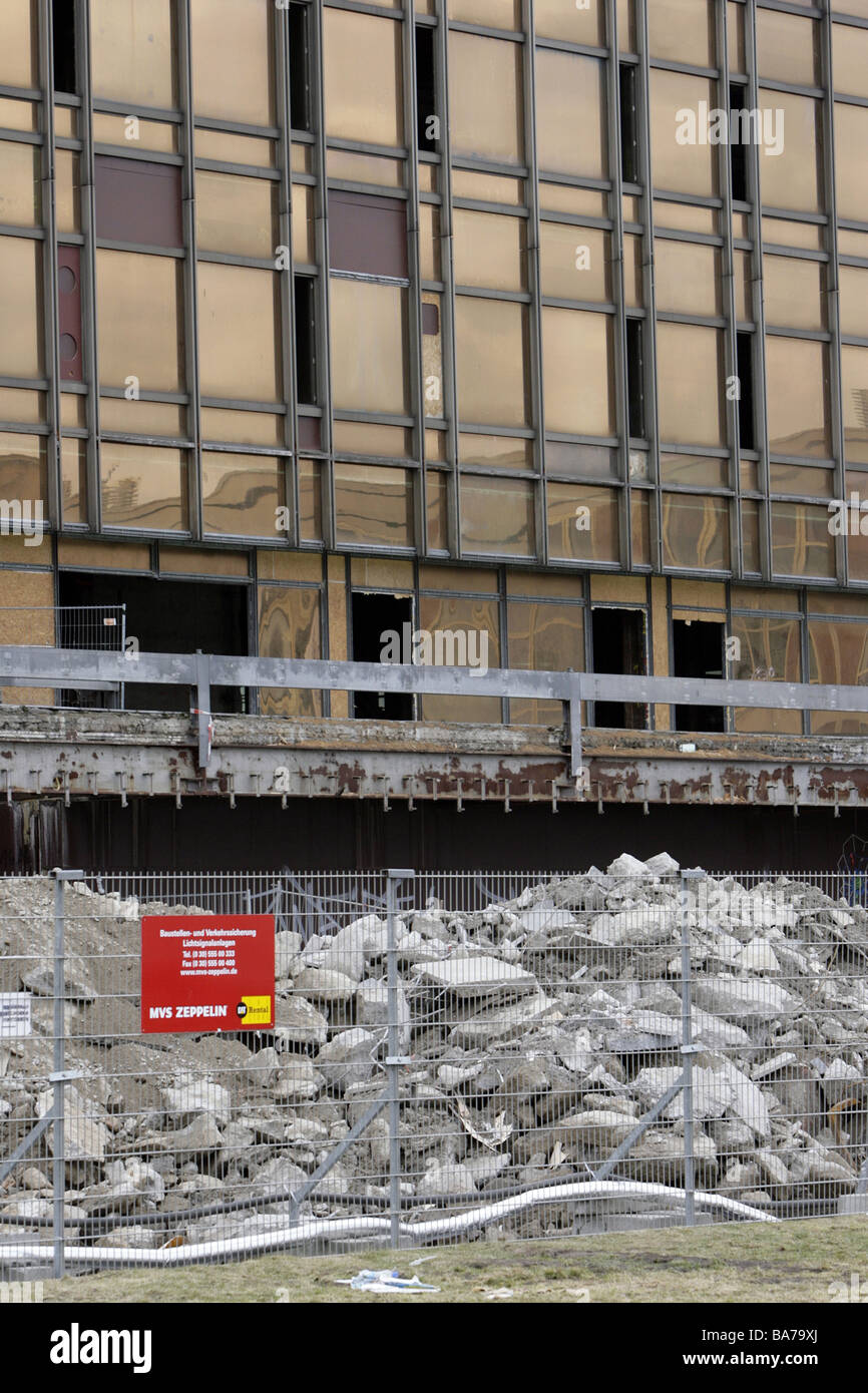 Germany Berlin palace of the republic building site rubble capital sub ...