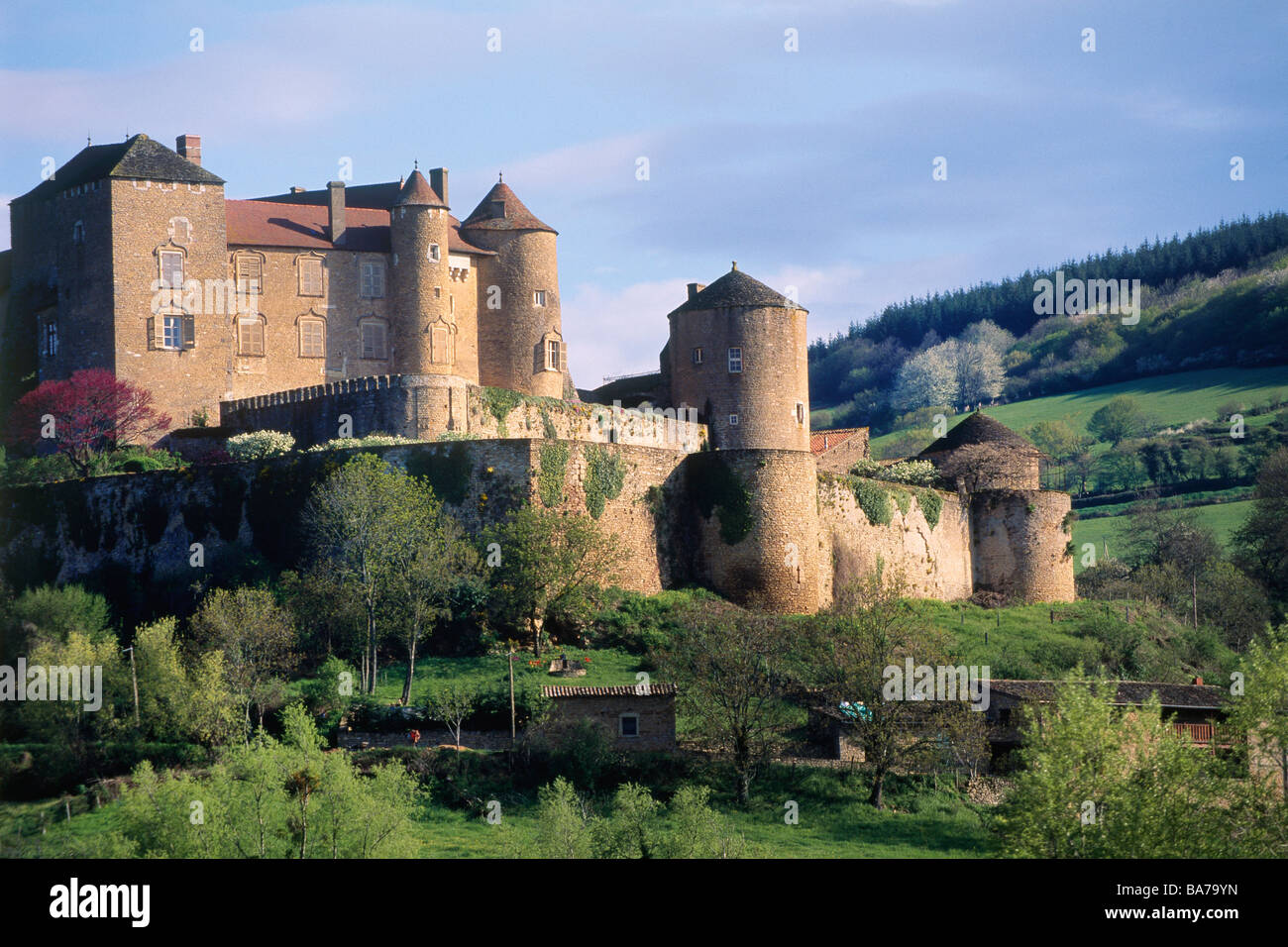 Berze le chatel castle hi-res stock photography and images - Alamy