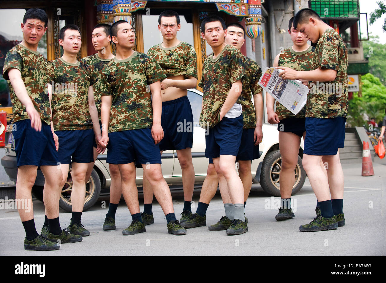 China, Beijing, military jogging along the Houhai lake Stock Photo - Alamy