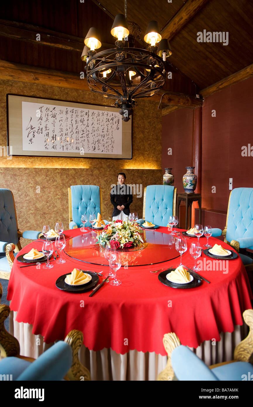 China, Beijing, the very select restaurant Kitchen Temple inside the Wu ...