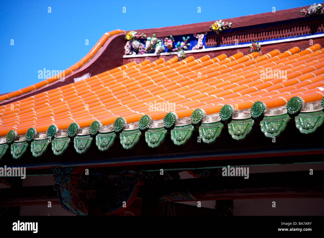 Chinese traditional roof against blue sky Stock Photo - Alamy