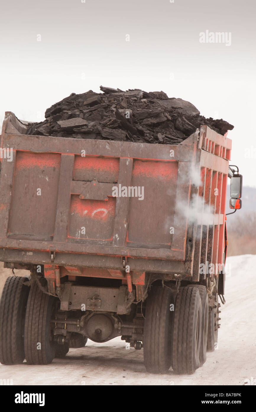 Trucks hauling coal hi-res stock photography and images - Alamy