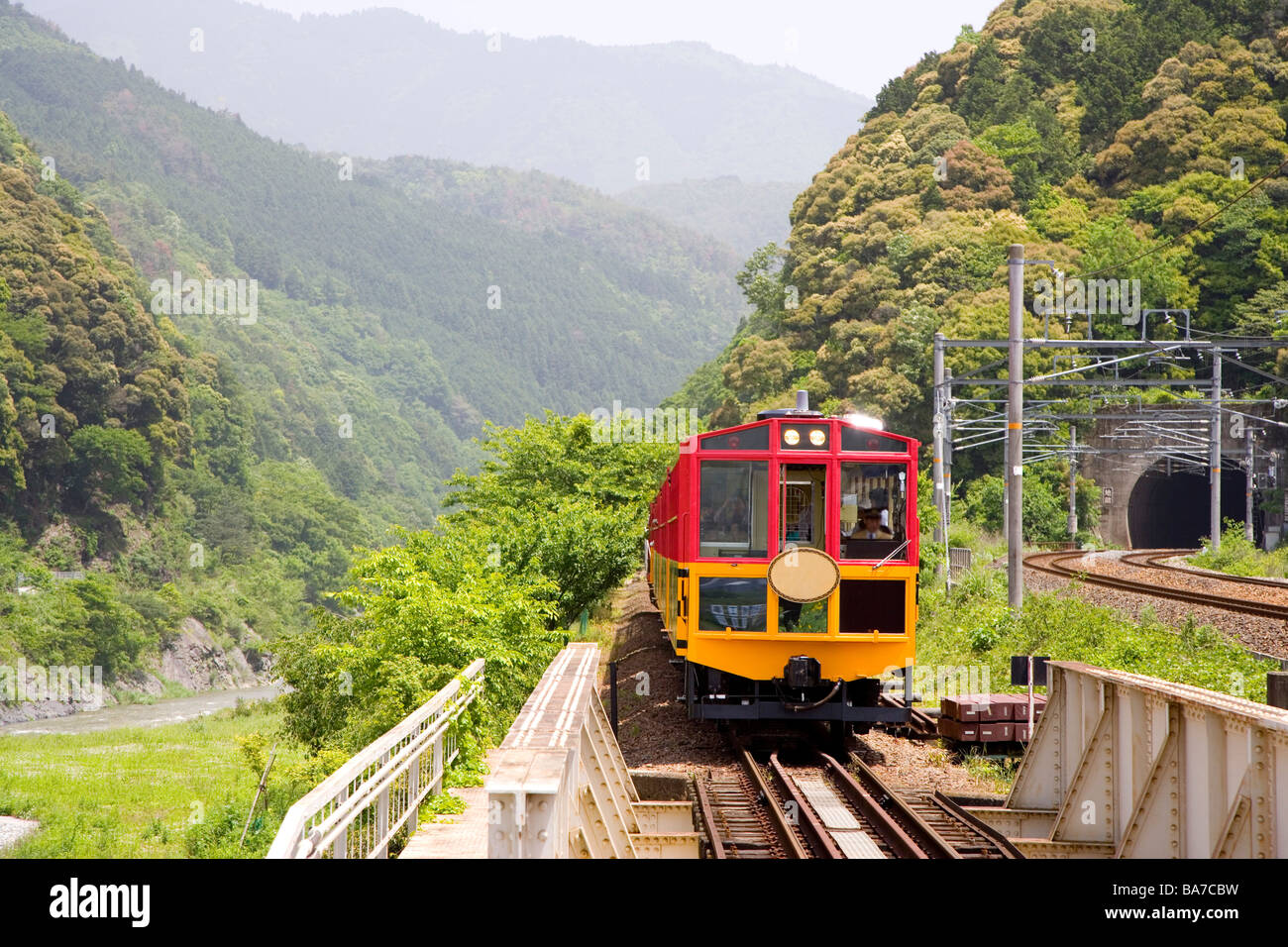Sagano kyoto train hi-res stock photography and images - Alamy