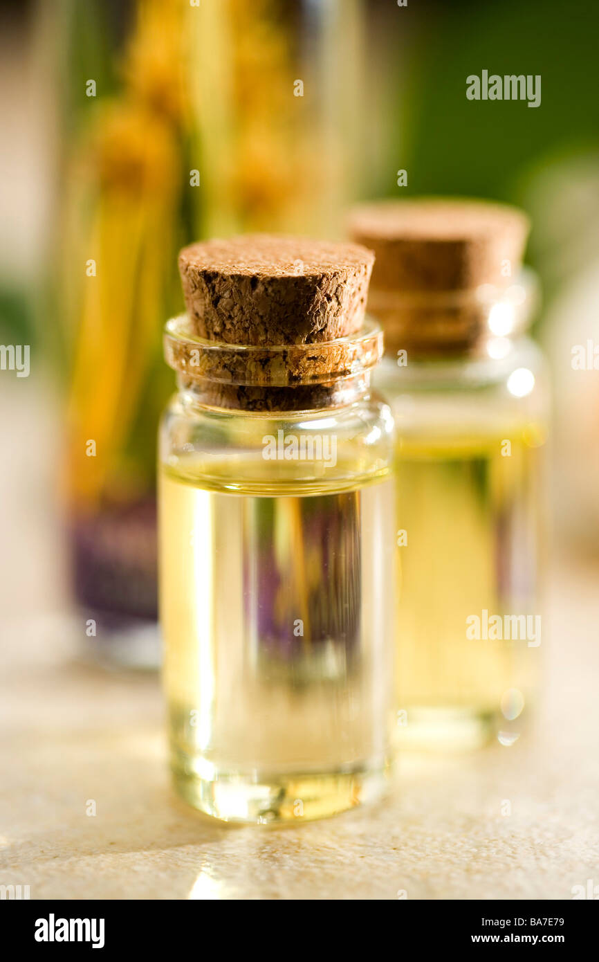 Oil in glass hi-res stock photography and images - Alamy