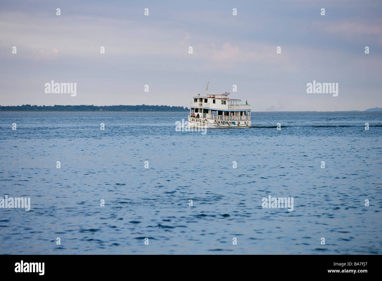 Amazon steamboat hi-res stock photography and images - Alamy