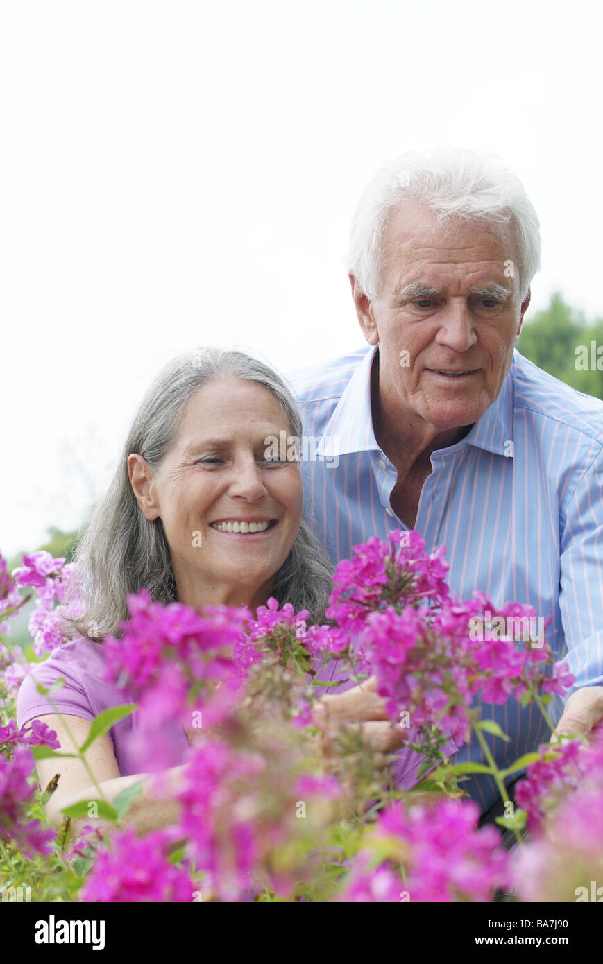 Garden senior-pair flowers views semi-portrait series people seniors ...