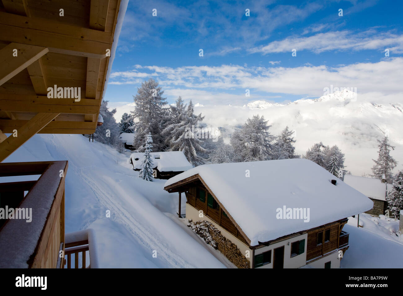 Alpine ski resort hi-res stock photography and images - Alamy