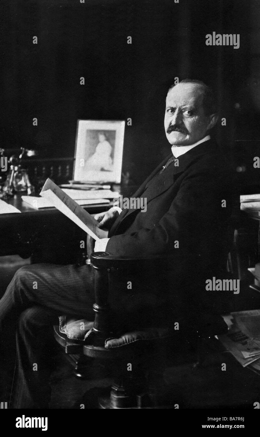 Michaelis, Georg, 7.9.1857 - 24.7.1936, German politician, chancellor ...