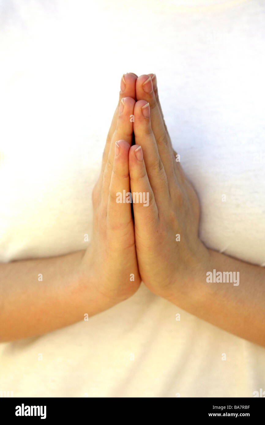 2 people praying hi-res stock photography and images - Alamy