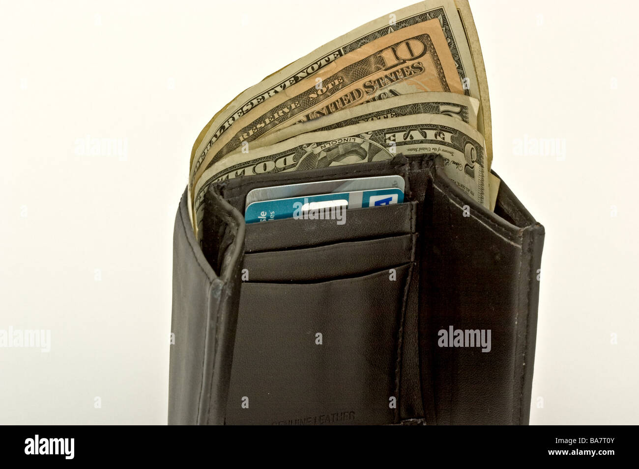 Cash credit cards hi-res stock photography and images - Alamy