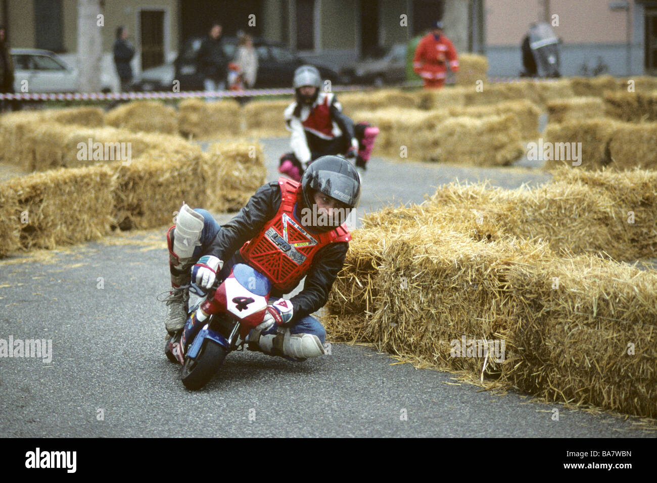 Mini moto hi-res stock photography and images - Alamy