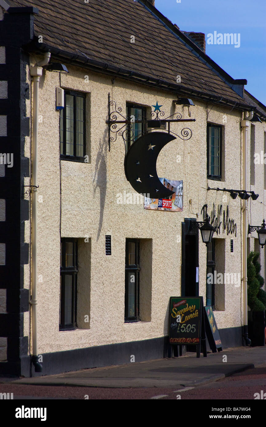 The Half Moon public house ryton village tyne and wear exterior Stock ...