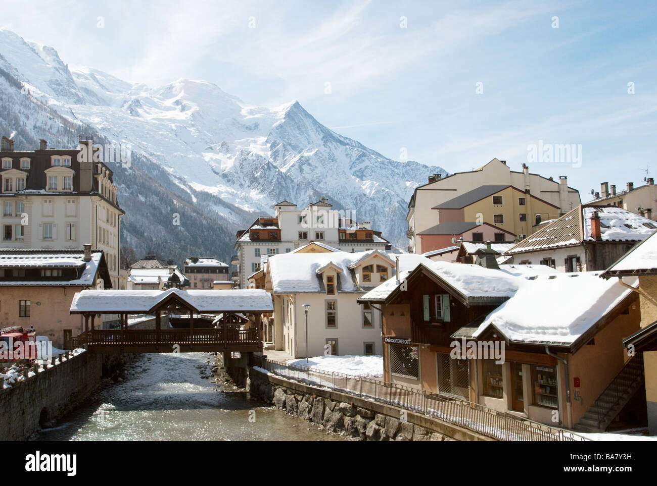 Chamonix hi-res stock photography and images - Alamy