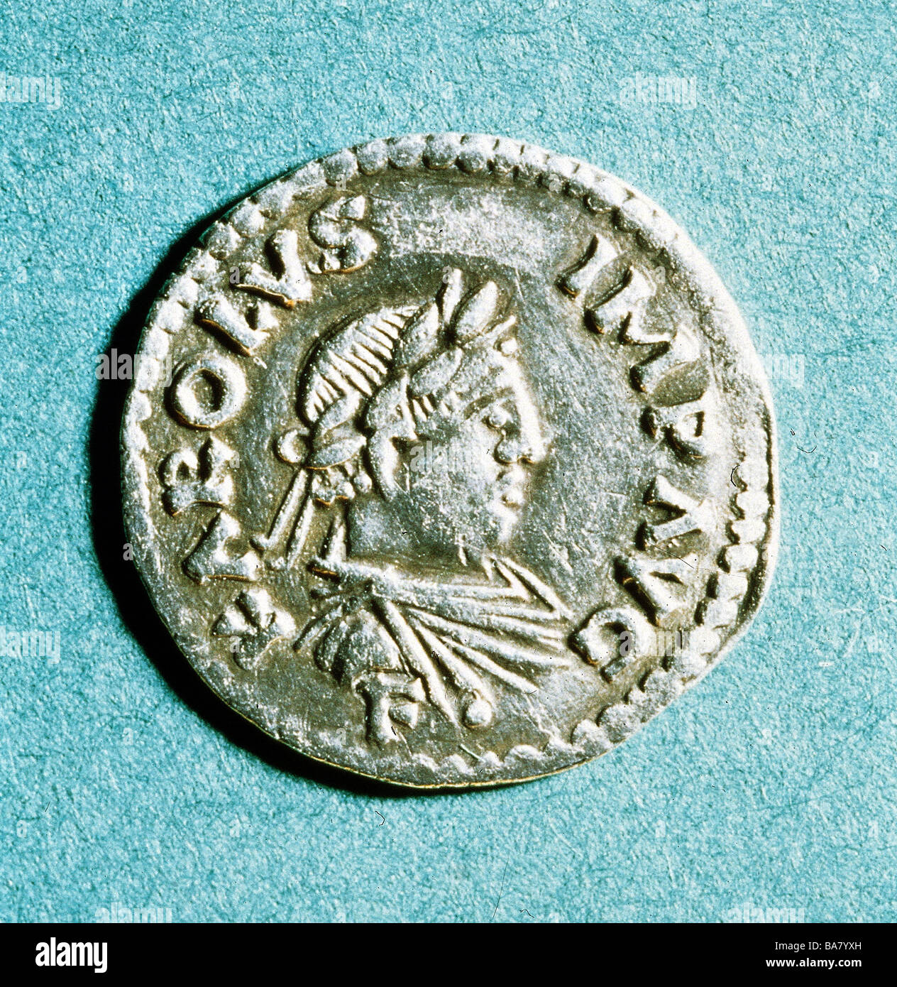 Charlemagne hi-res stock photography and images - Alamy