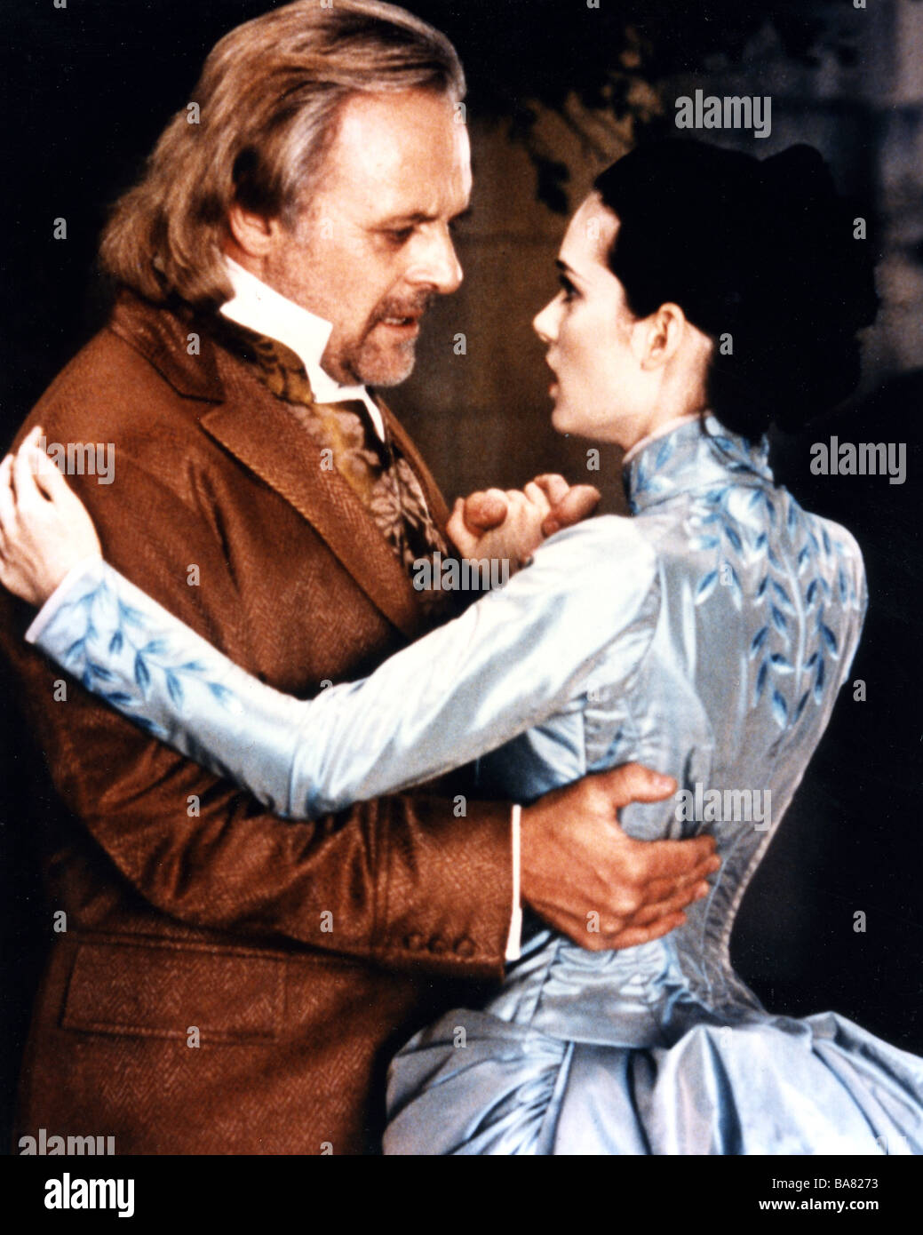 Anthony hopkins bram stoker's dracula hi-res stock photography and ...