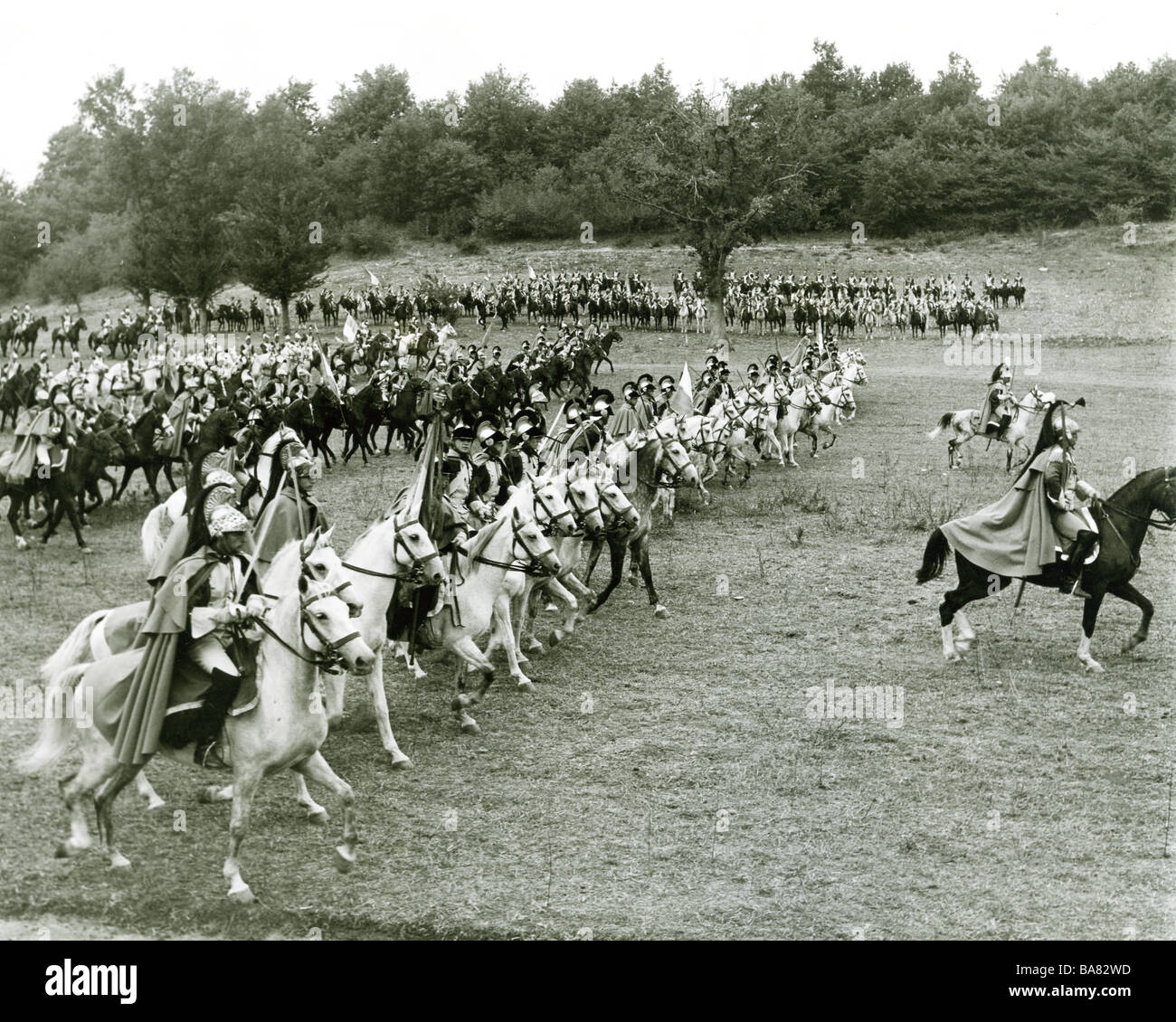 WAR AND PEACE 1956 Carlo Ponti film - French cavalry prepare to charge ...