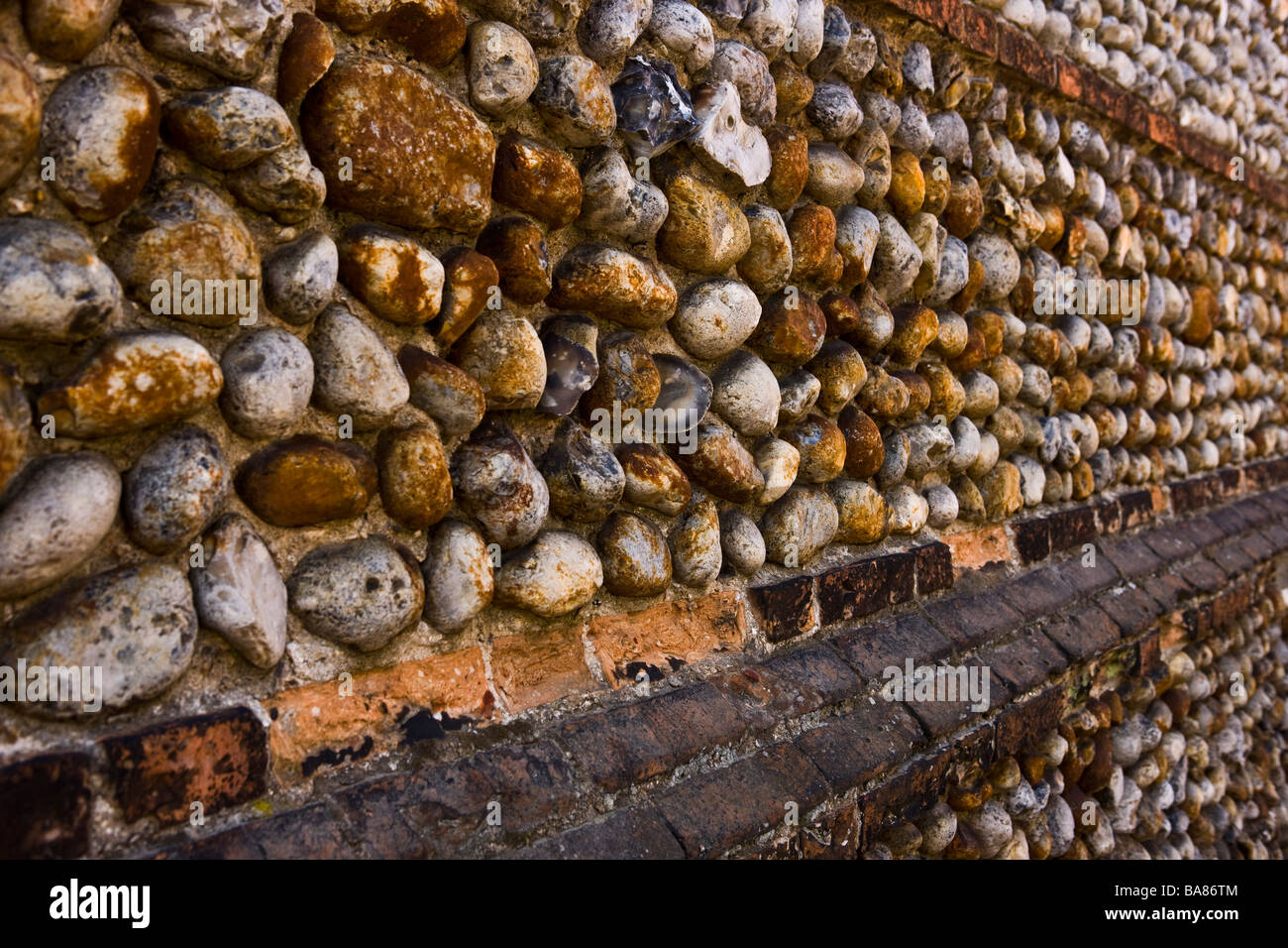 Flint wall hi-res stock photography and images - Alamy