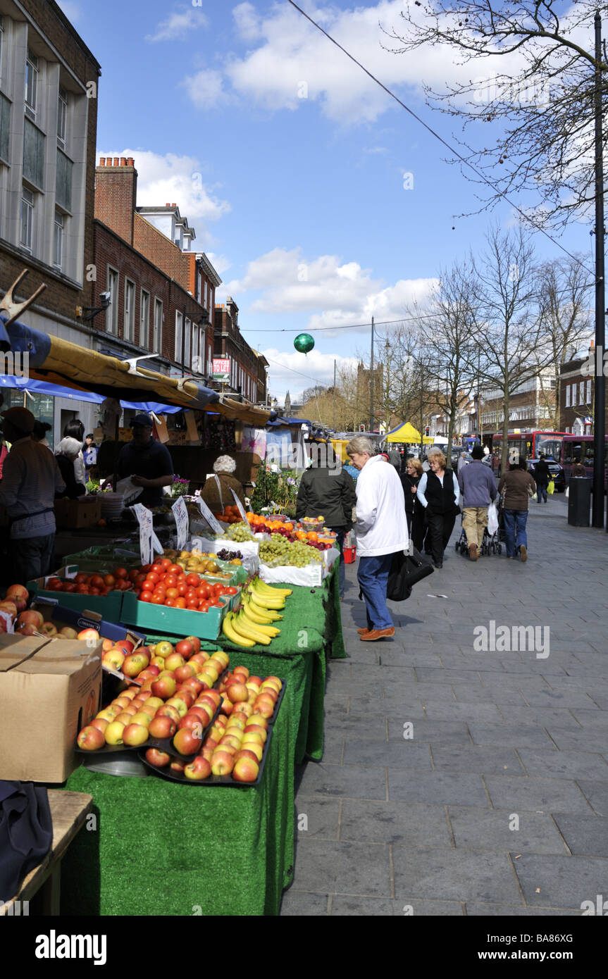 Wednesday market hi-res stock photography and images - Alamy