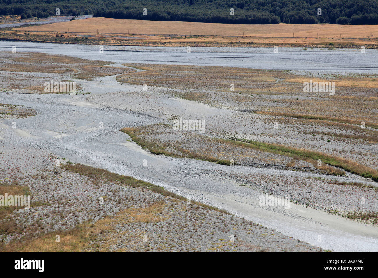 Braided river bed Stock Photo - Alamy