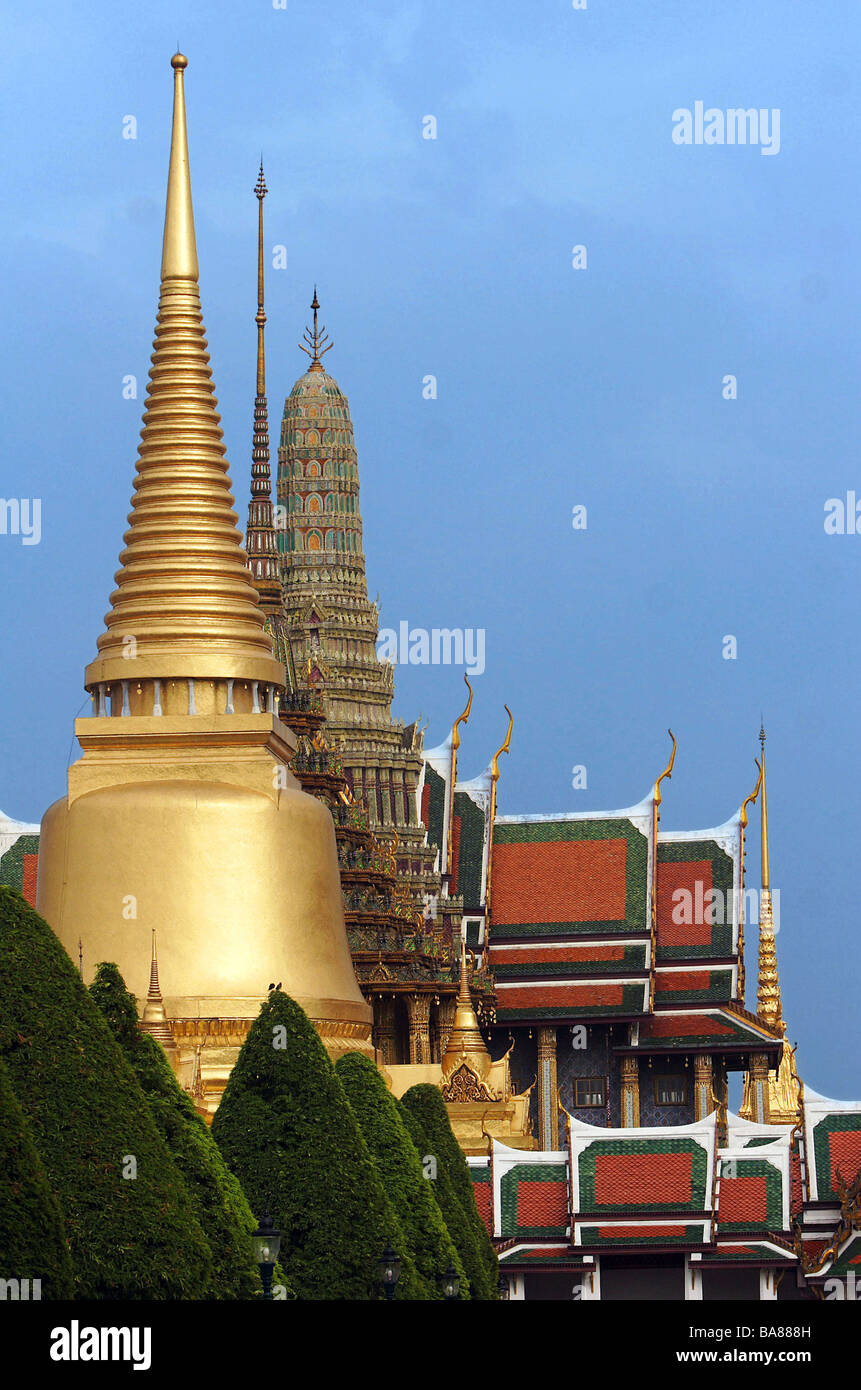 Thailand, Bangkok : Wat Phra Keaw temple Stock Photo - Alamy