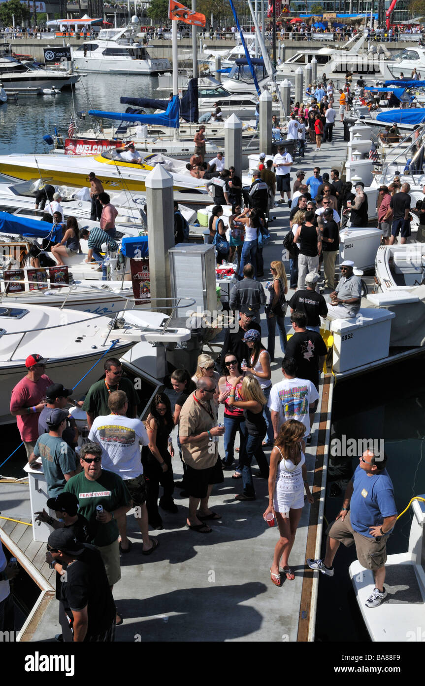 Celebrate atmosphere hi-res stock photography and images - Alamy