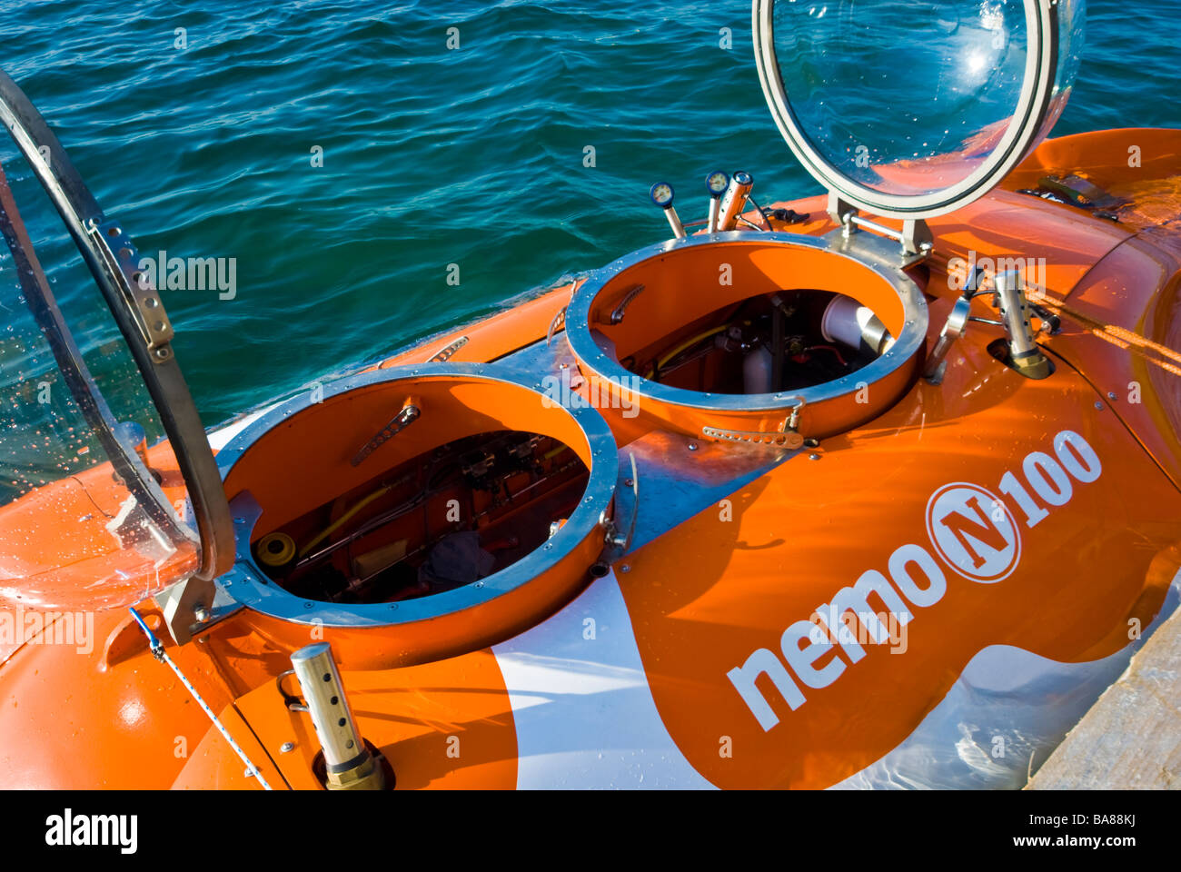 Private submarine hi-res stock photography and images - Alamy