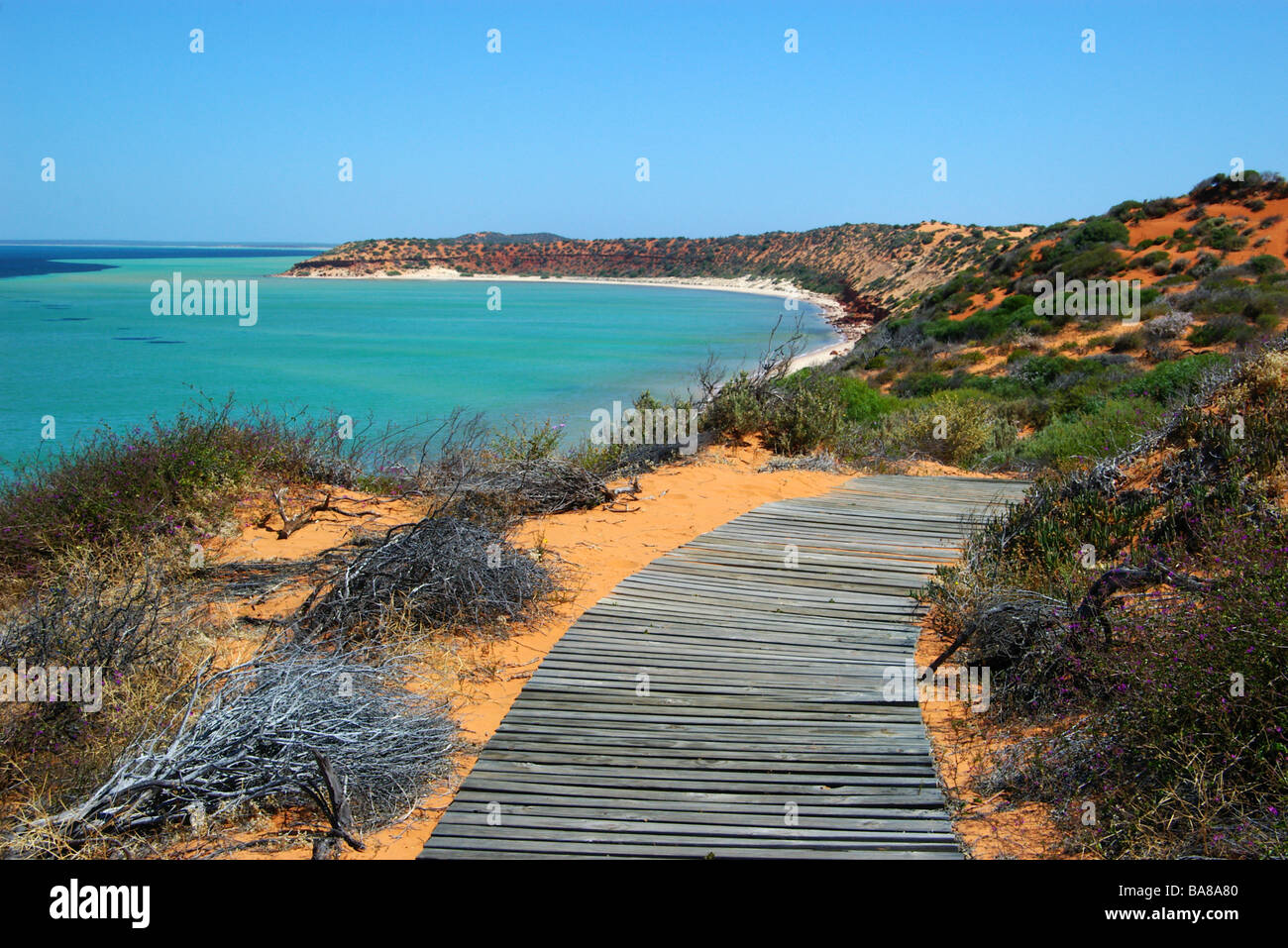 Boardwalk in the red sand near Skipjack Point at the edge of Peron ...