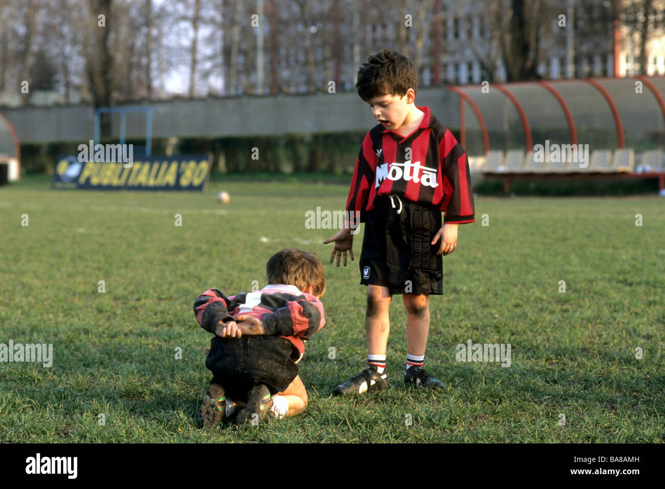 Non contact sporting activities hi-res stock photography and images - Alamy